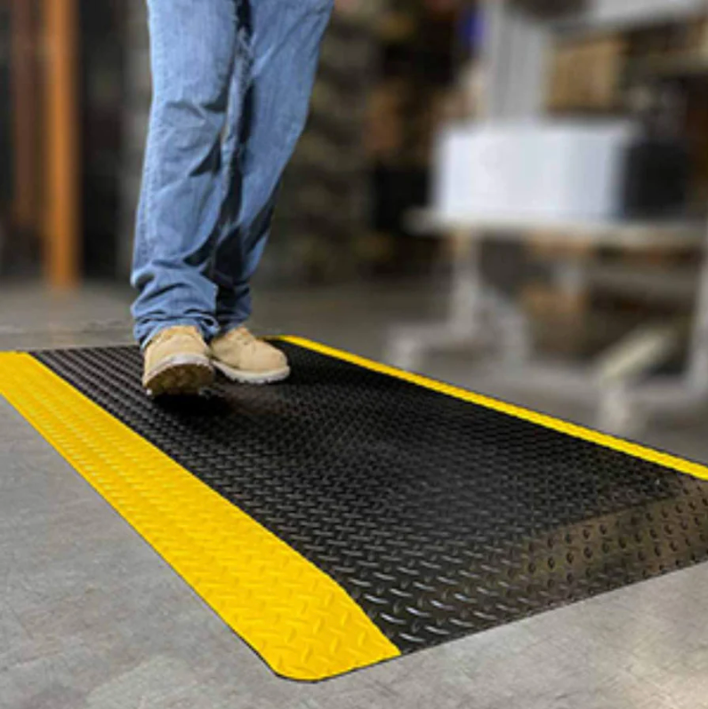 Preventing Slips & Falls: How Safety Mats Protect Businesses During Fa ...
