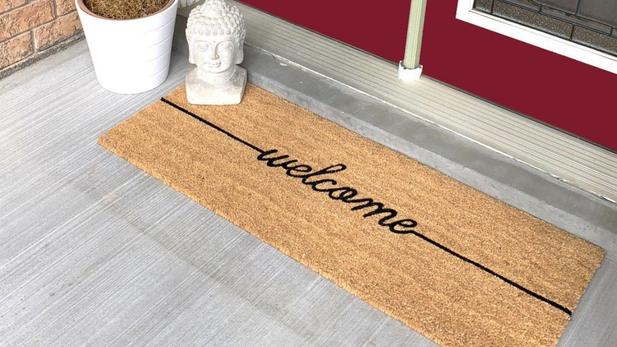 The Outside Welcome Mat Is An Excellent Option For Outdoor Spaces ...
