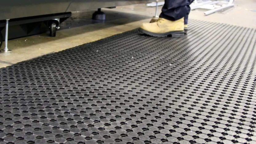 CM Viper Rubber Drainage Mat - Canada Mats