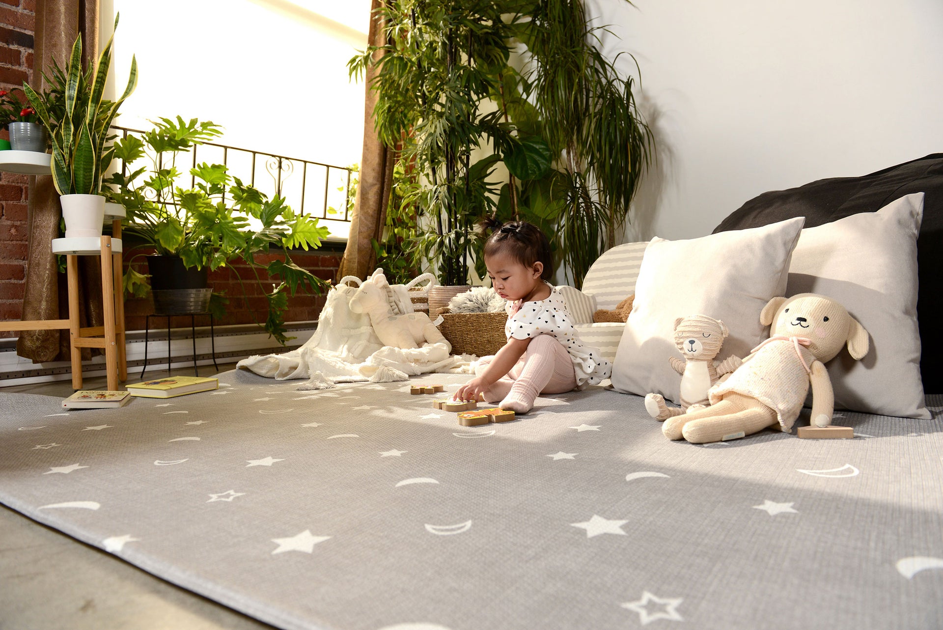 Dwinguler Playmat - Road Trip - Large - Canada Mats